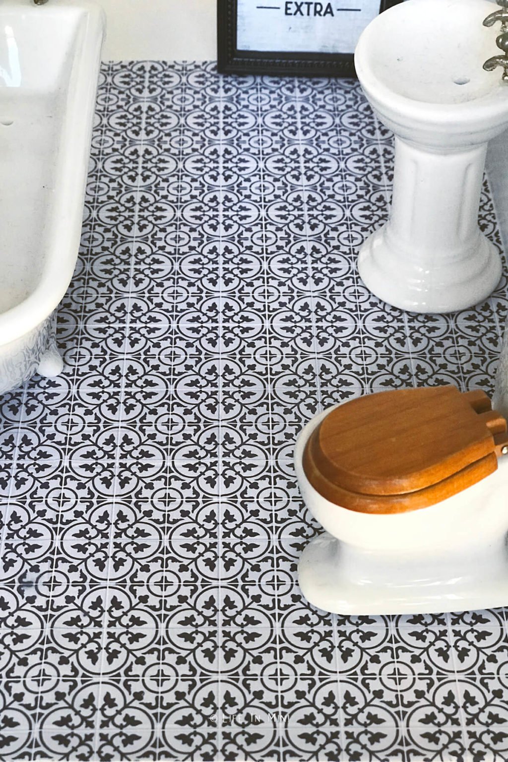 Dollhouse Flooring: Miniature Tiles Using Photo Paper – Life in Mini