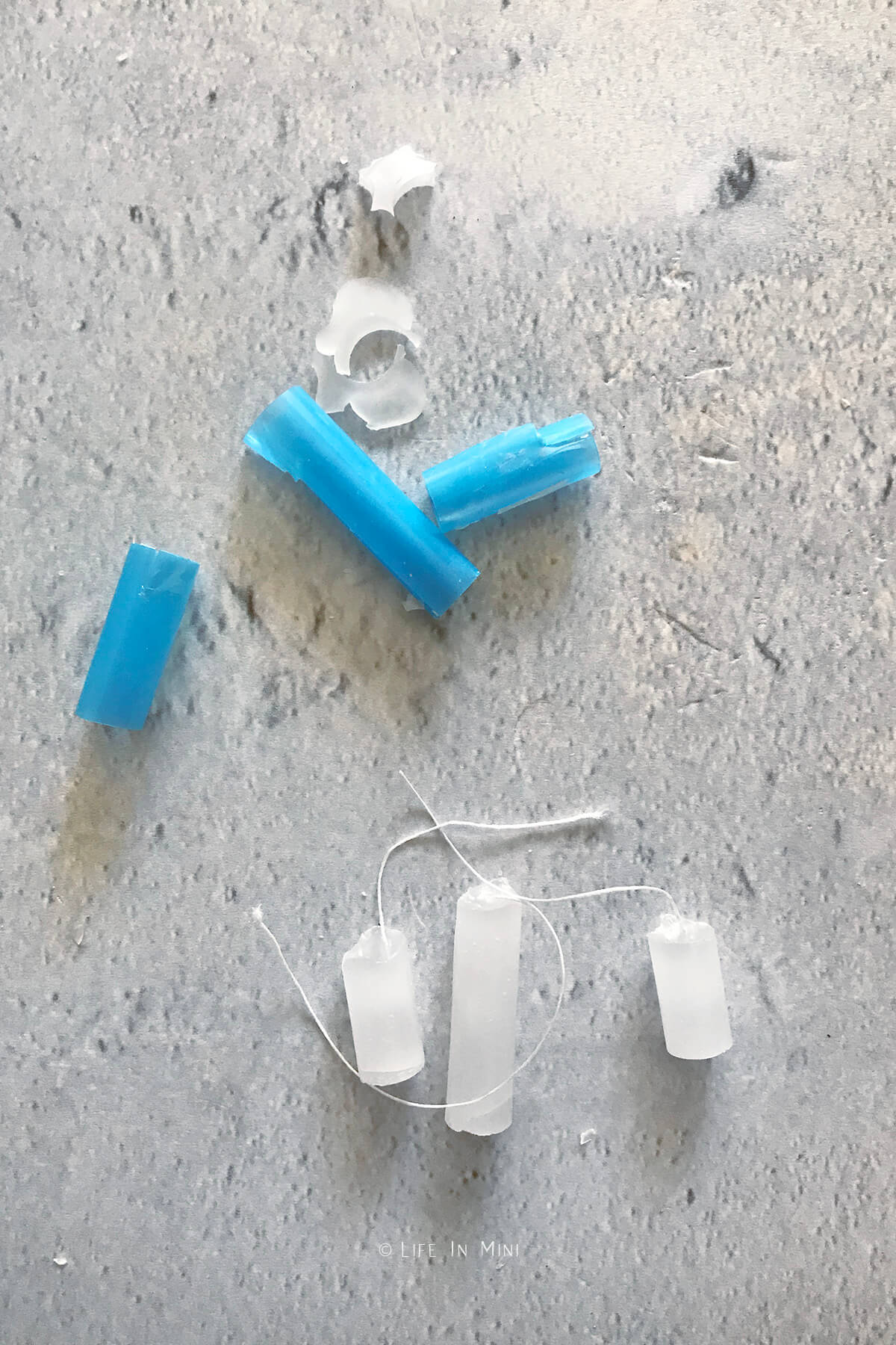 How to Make Miniature Candles – Life in Mini