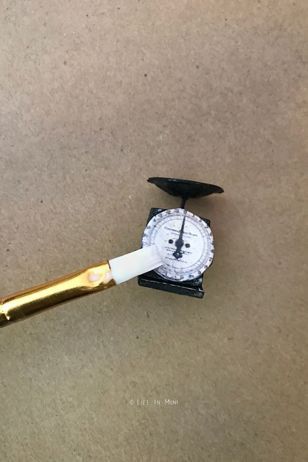 How to Make a Miniature Kitchen Scale – Life in Mini