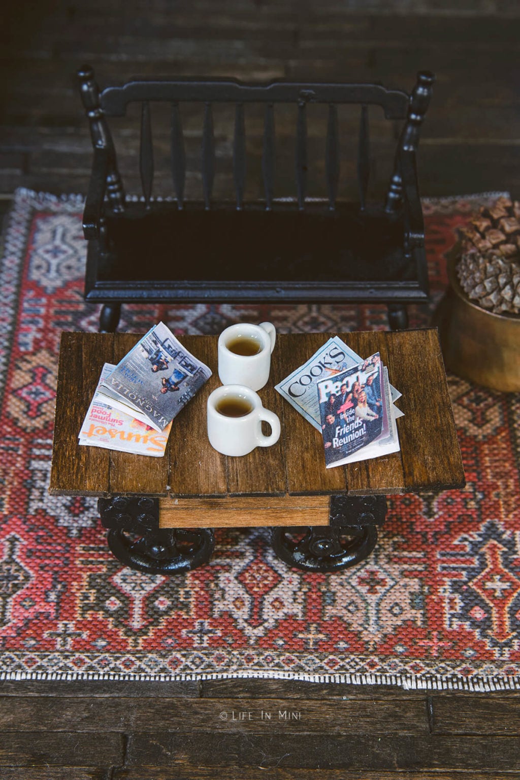 How to Make Miniature Magazines – Life in Mini