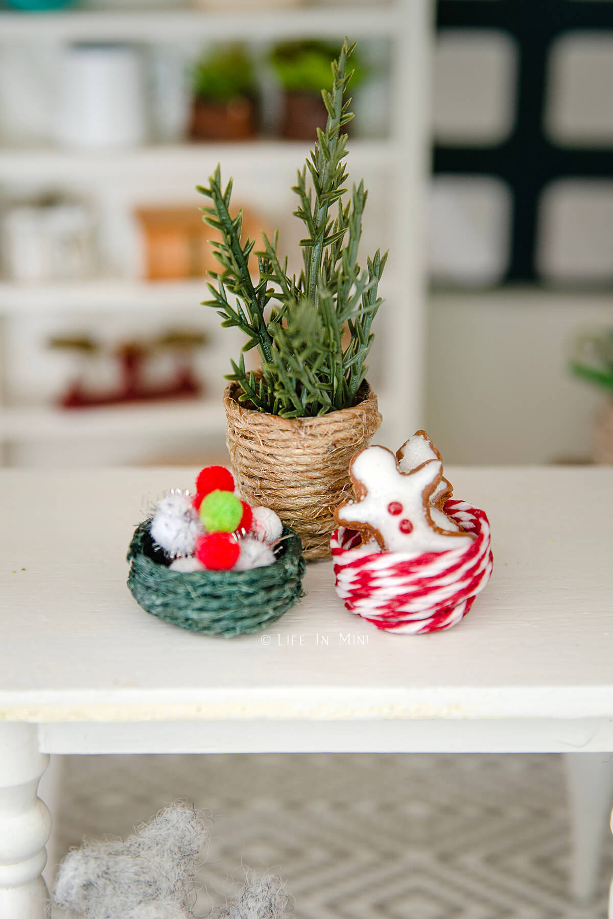 How to Make Mini Baskets – Life in Mini